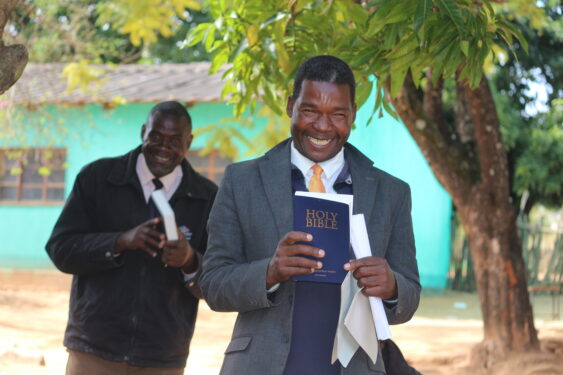 “Gangster Gives Life to Christ” - Bible League International